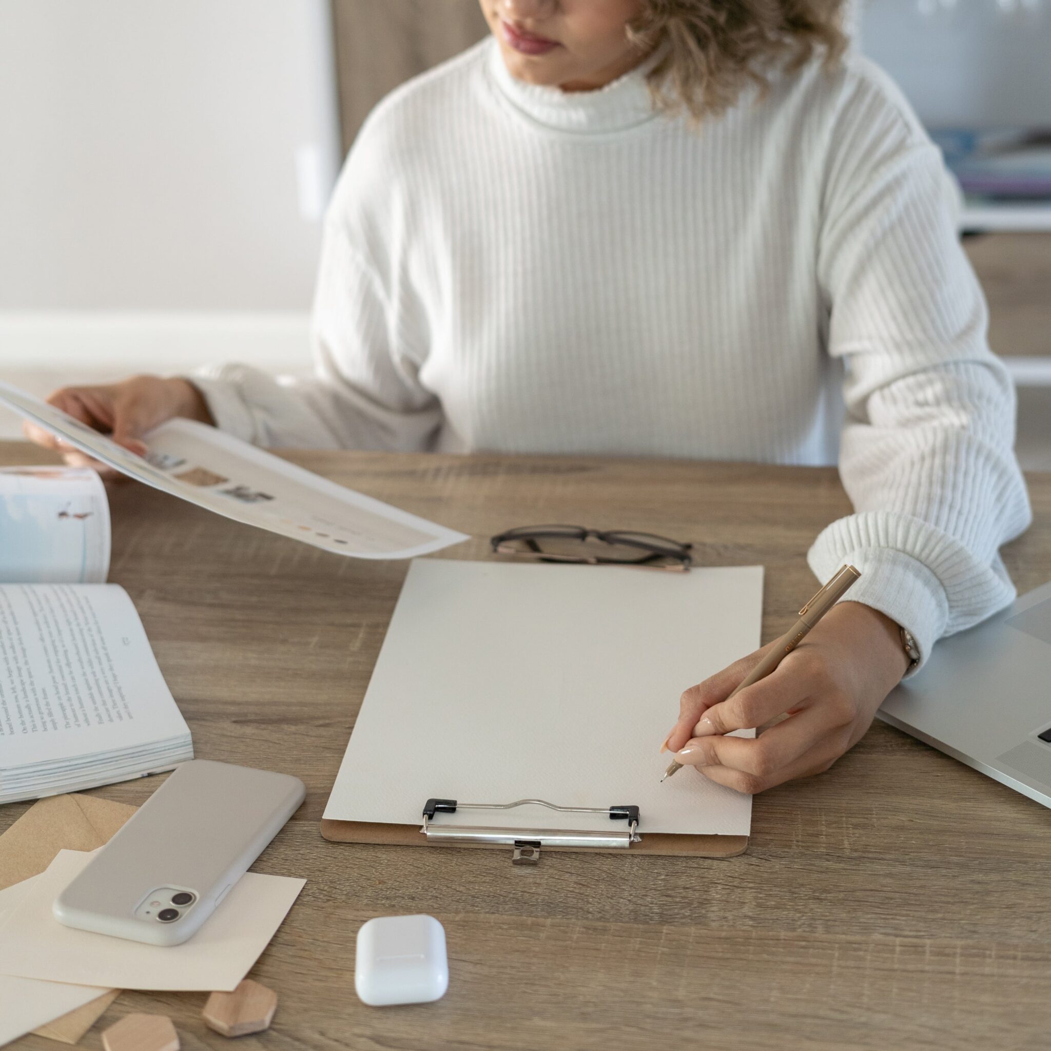 21 Things to have Fun at Work & Have Great Day - For Busy Bee's